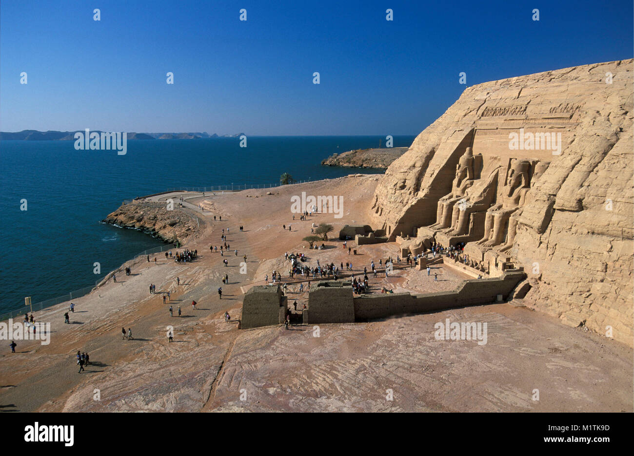 L'Égypte. Abu Simbel. Le lac Nasser. Nil. Temple d'Abou Simbel. Vue ...