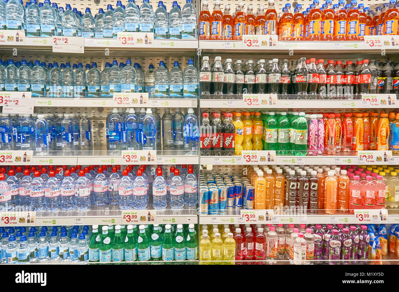 Boissons gazeuses Banque de photographies et d’images à haute ...