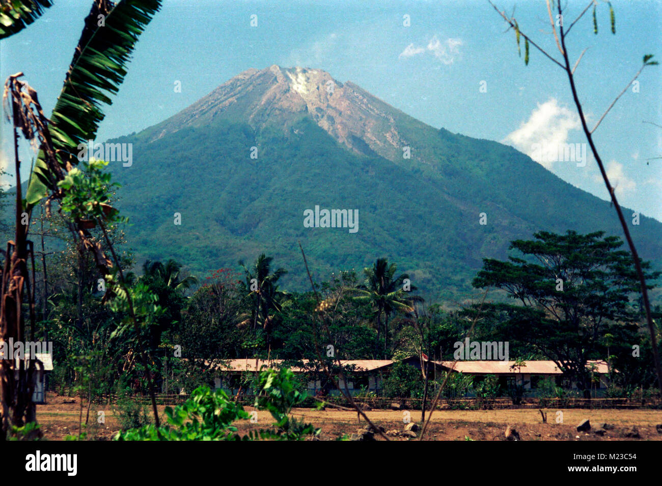 Mount inerie volcano Banque de photographies et d’images à haute ...