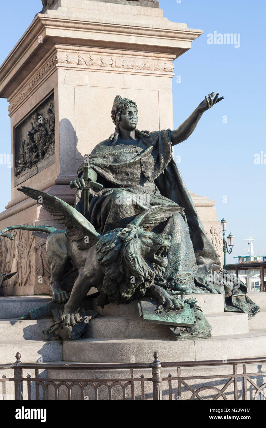 Détail de la monument Victor Emmanuel II, Riva degli Schiavoni ...