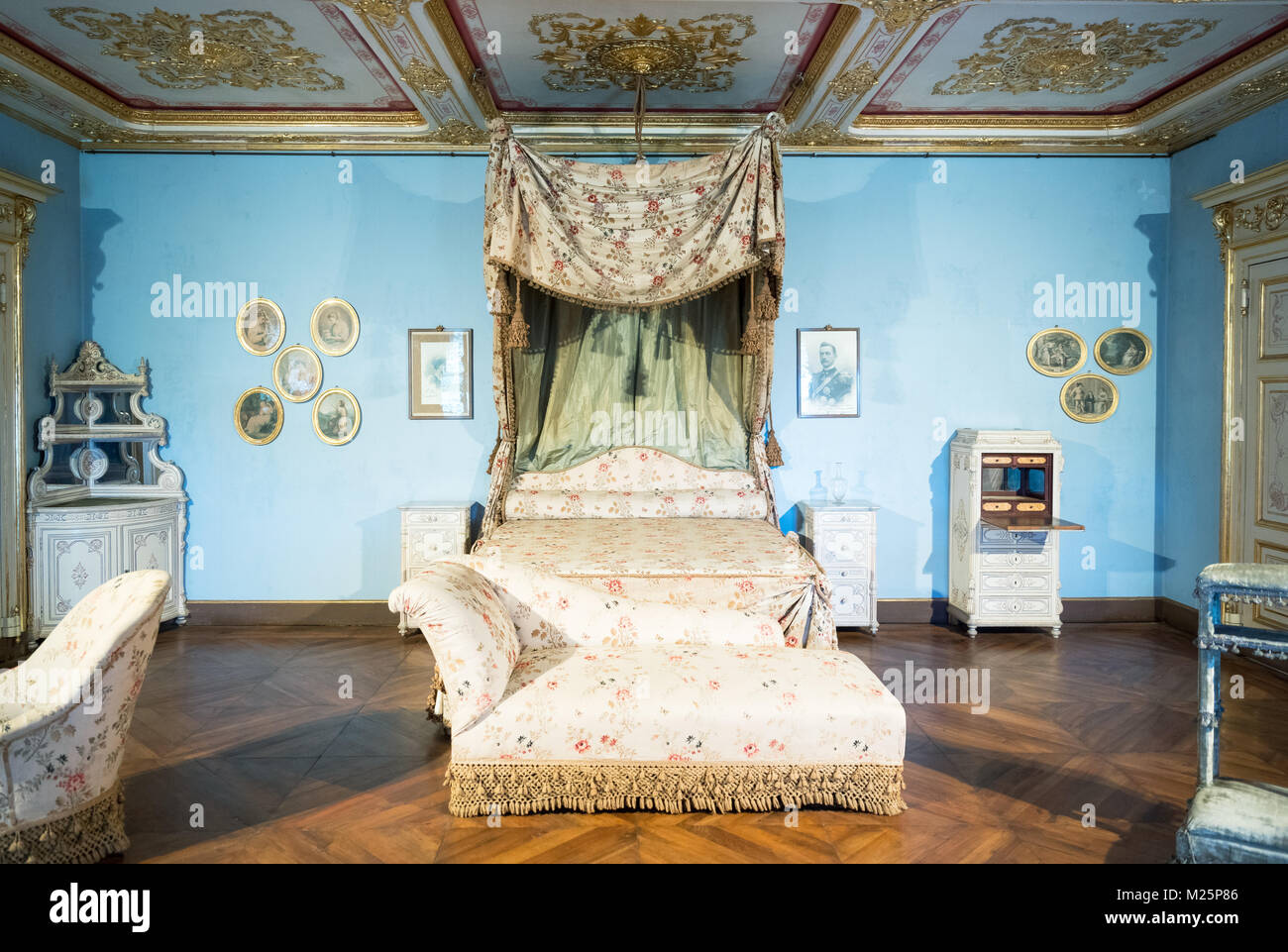 Chambre royale au château royal Banque de photographies et d’images à ...