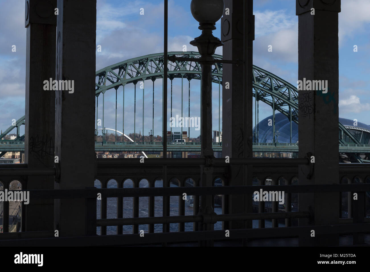 Vue depuis le pont de tyne Banque de photographies et d’images à haute ...