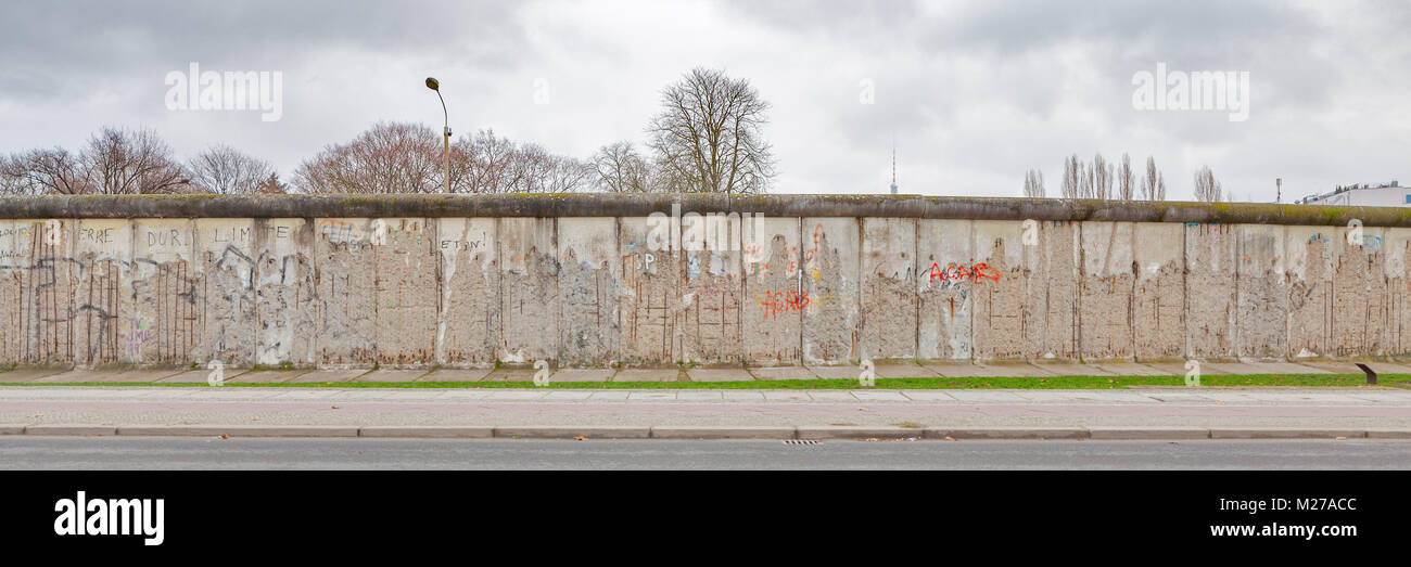 Mur de belin Banque de photographies et d’images à haute résolution - Alamy