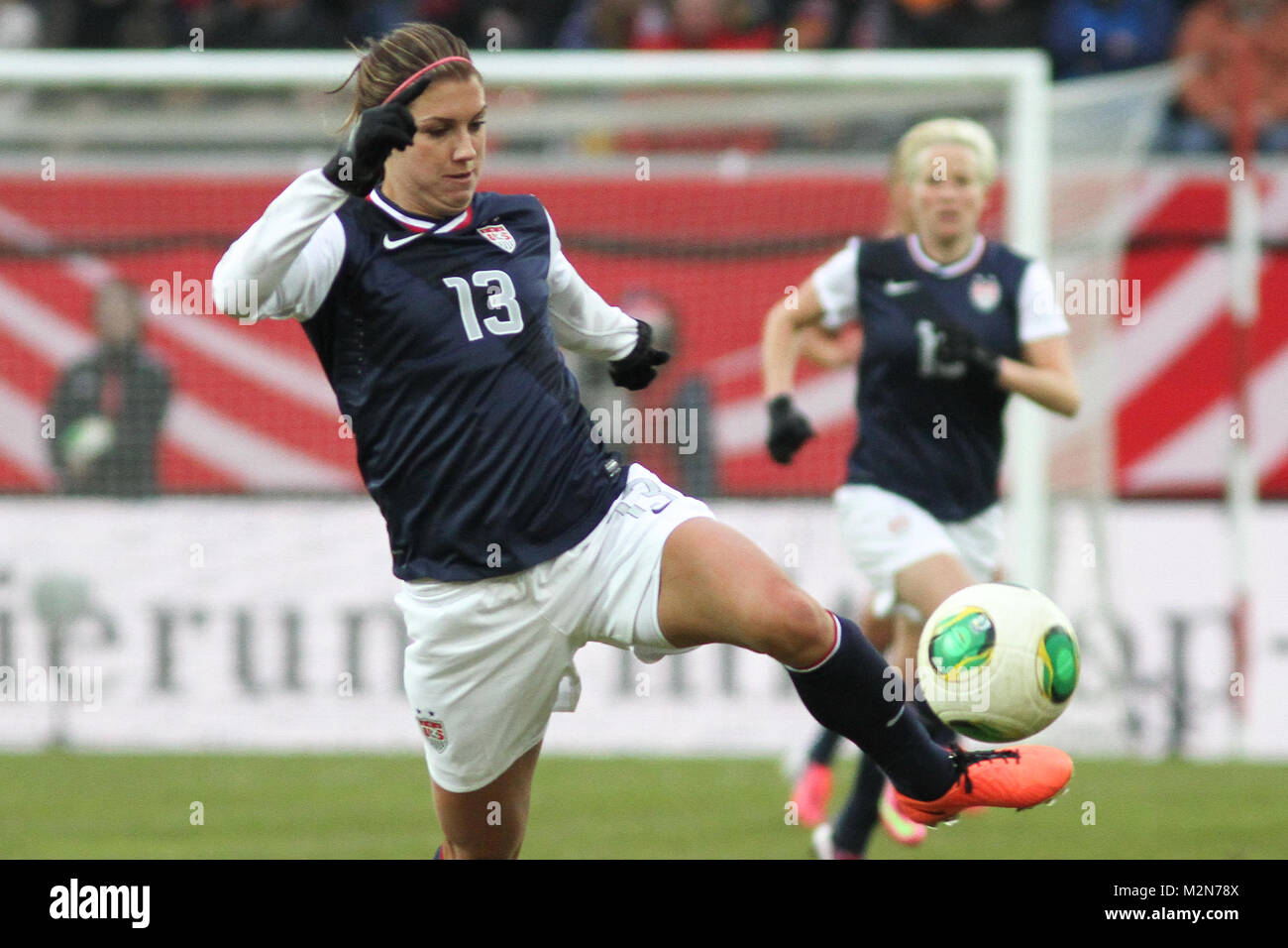 Alex morgan usa Banque de photographies et d’images à haute résolution ...