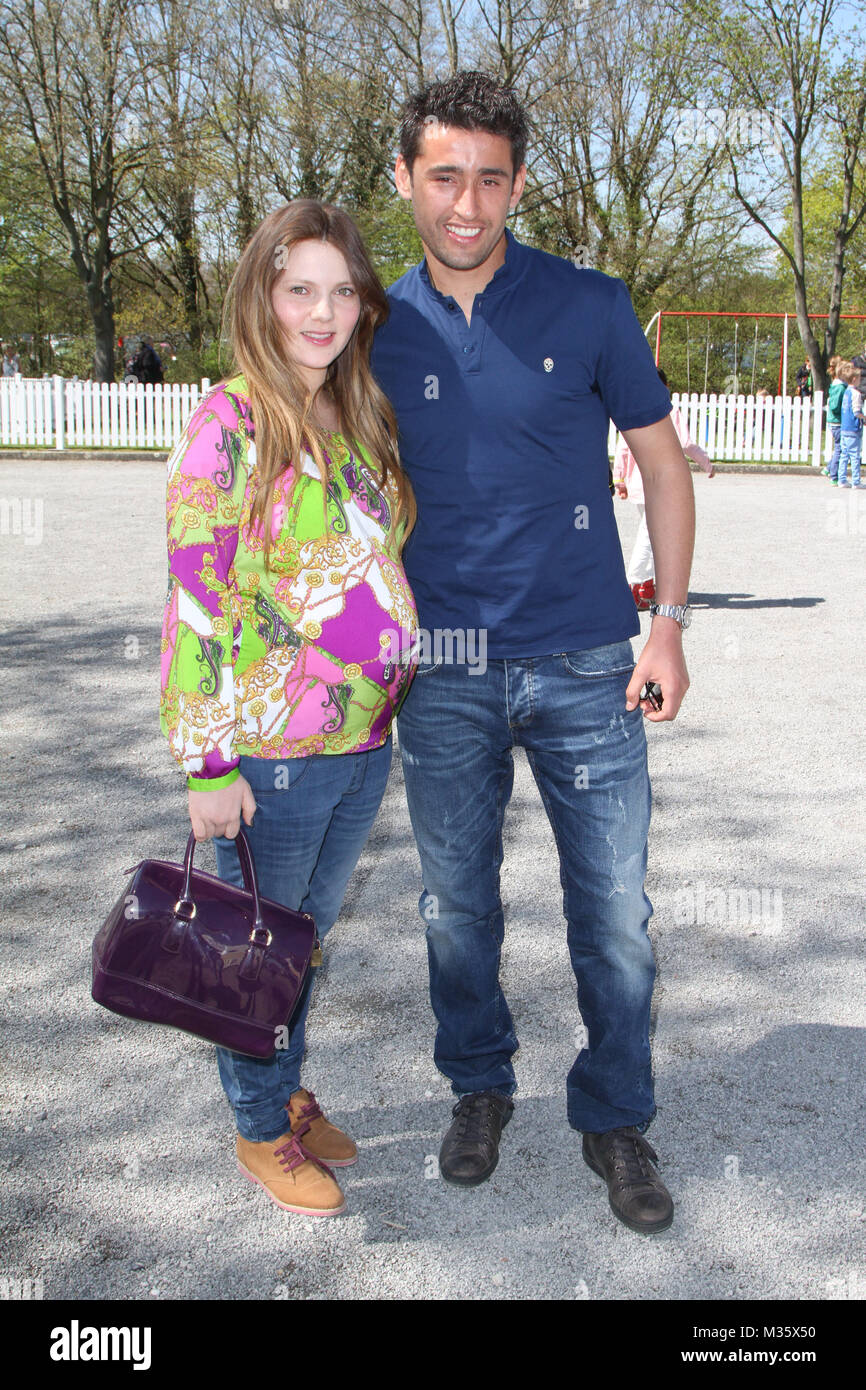 Karim Haggui schwangere und seine Ehefrau, Hanovre 96 Renntag auf der ...