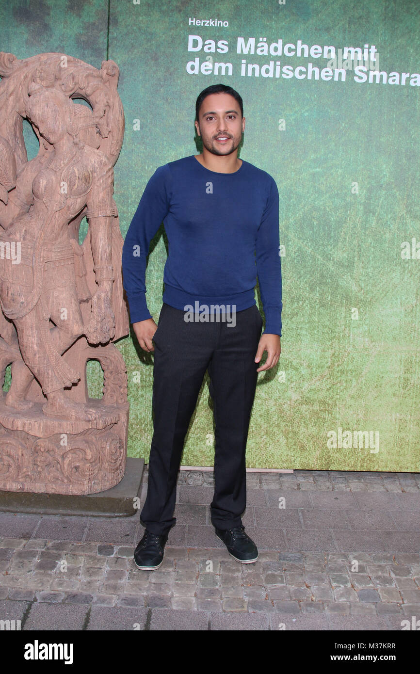 Omar el saeidi Banque de photographies et d’images à haute résolution ...