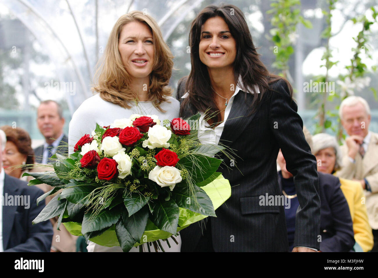 Gabriela Sabatini And Steffi Graf Banque d'image et photos - Alamy