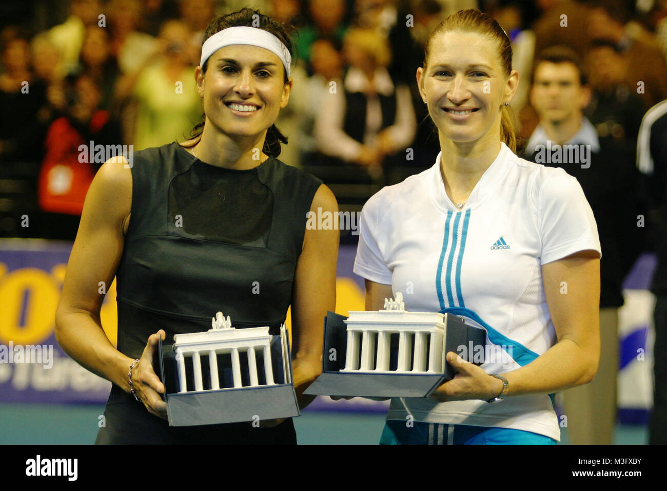 Gabriela Sabatini And Steffi Graf Banque d'image et photos - Alamy