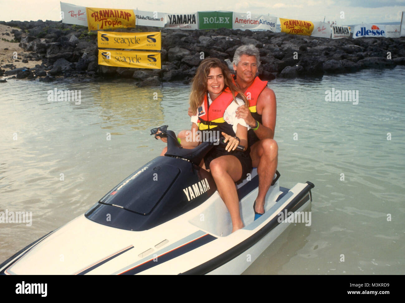 (L-R) L'actrice Brooke Shields et l'acteur Barry Bostwick assister à ...