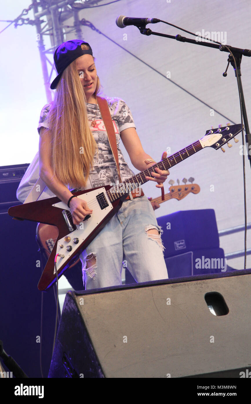 Anna guder Banque de photographies et d’images à haute résolution - Alamy