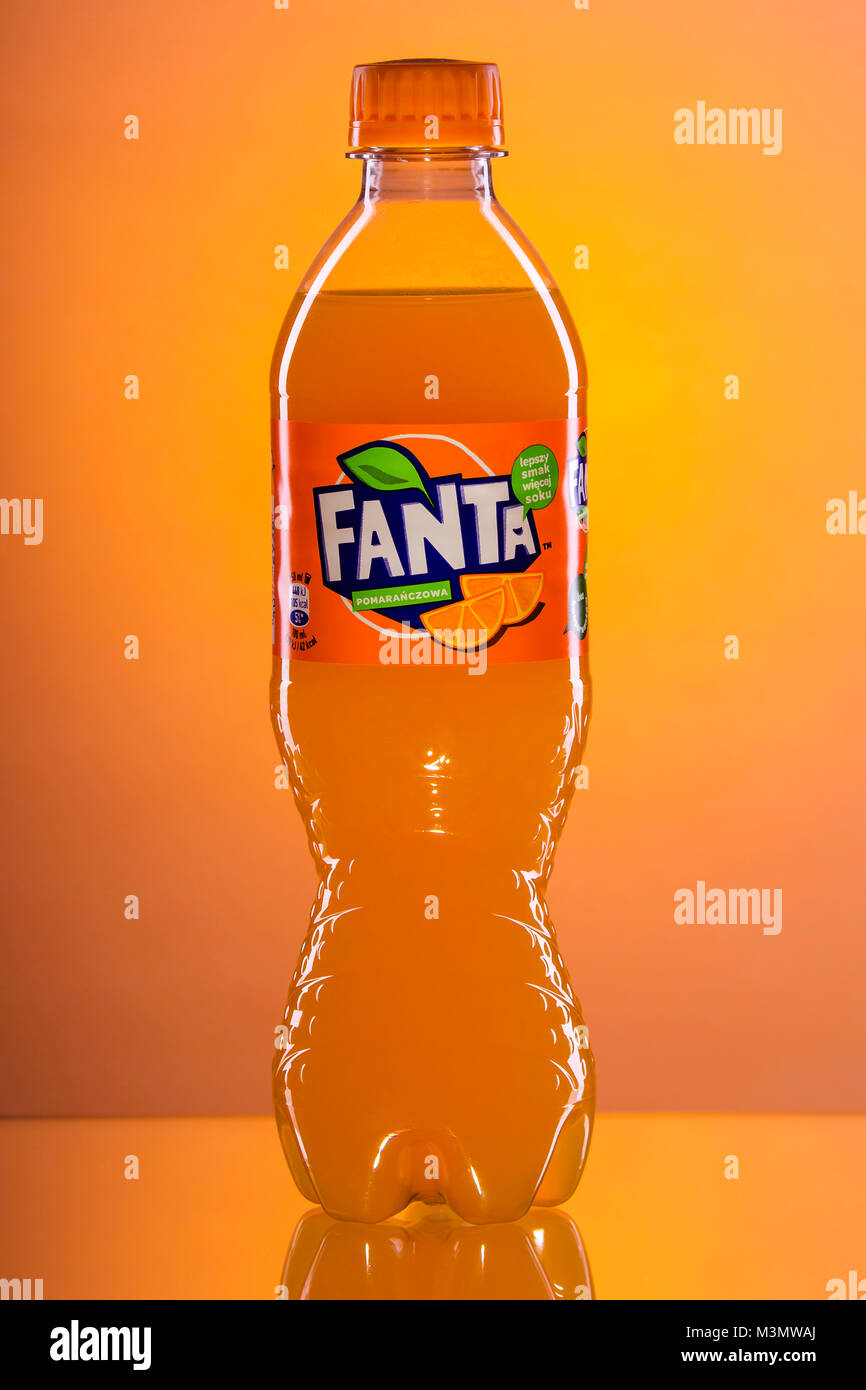 Bouteille de fanta Banque de photographies et d’images à haute ...