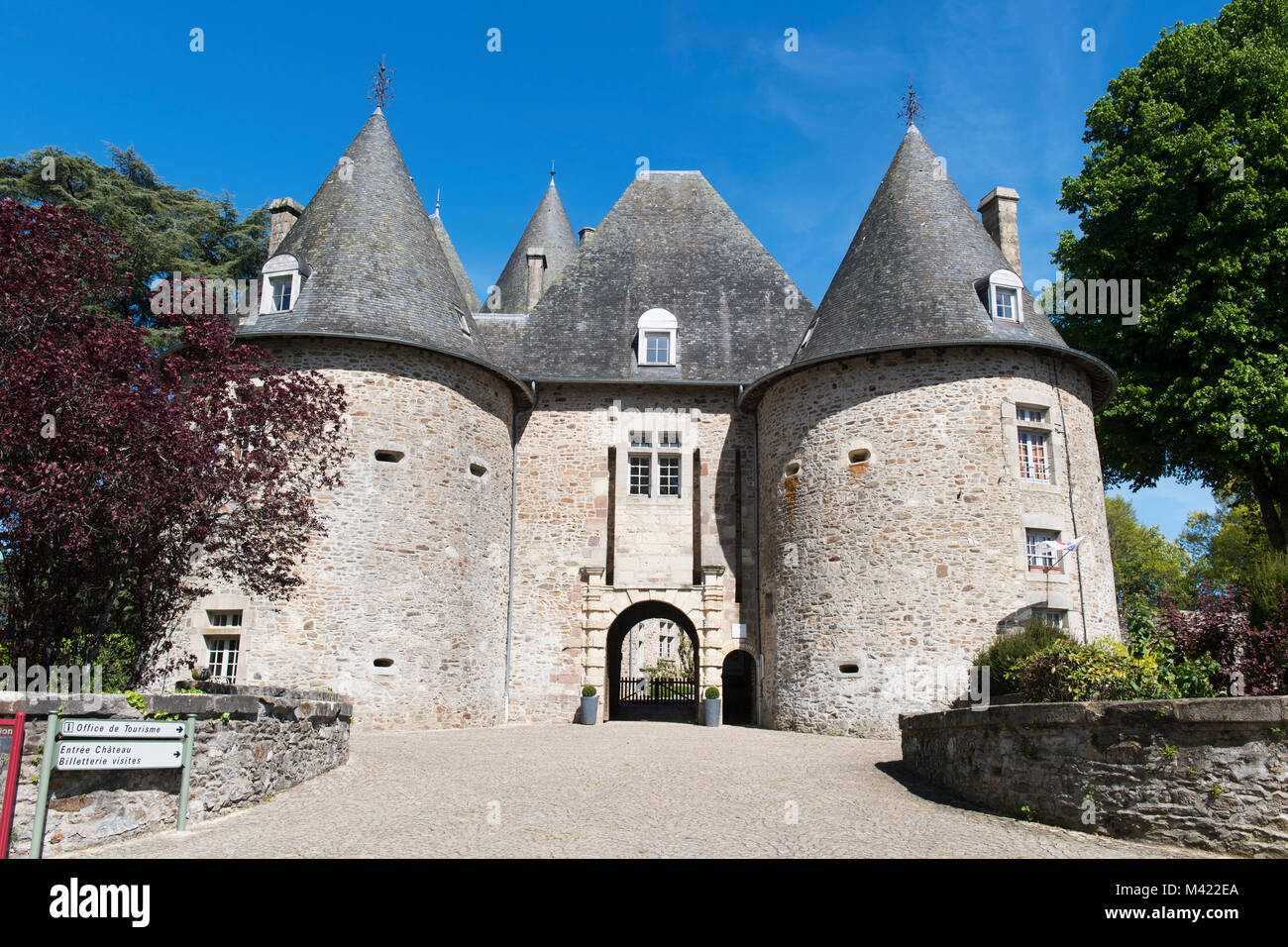 Pompadour chateau Banque de photographies et d’images à haute ...