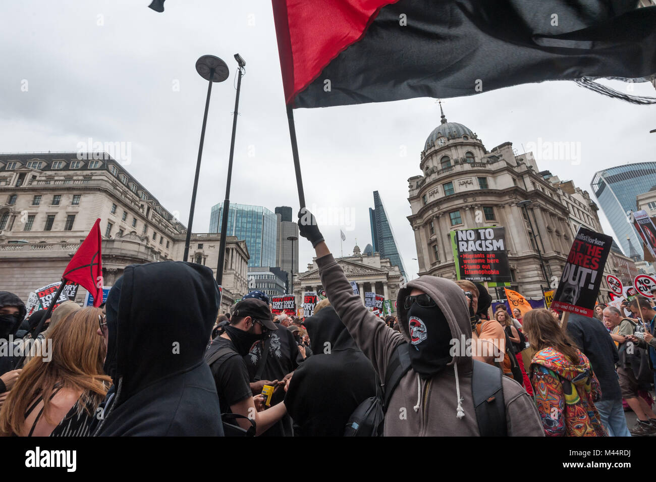 Drapeau anarchiste Banque de photographies et d’images à haute ...