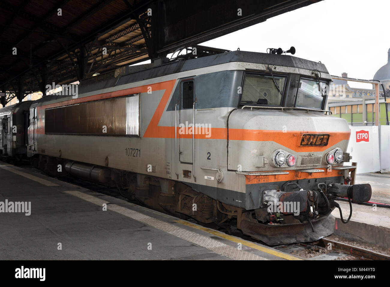 Alsthom electric locomotive Banque de photographies et d’images à haute résolution - Alamy