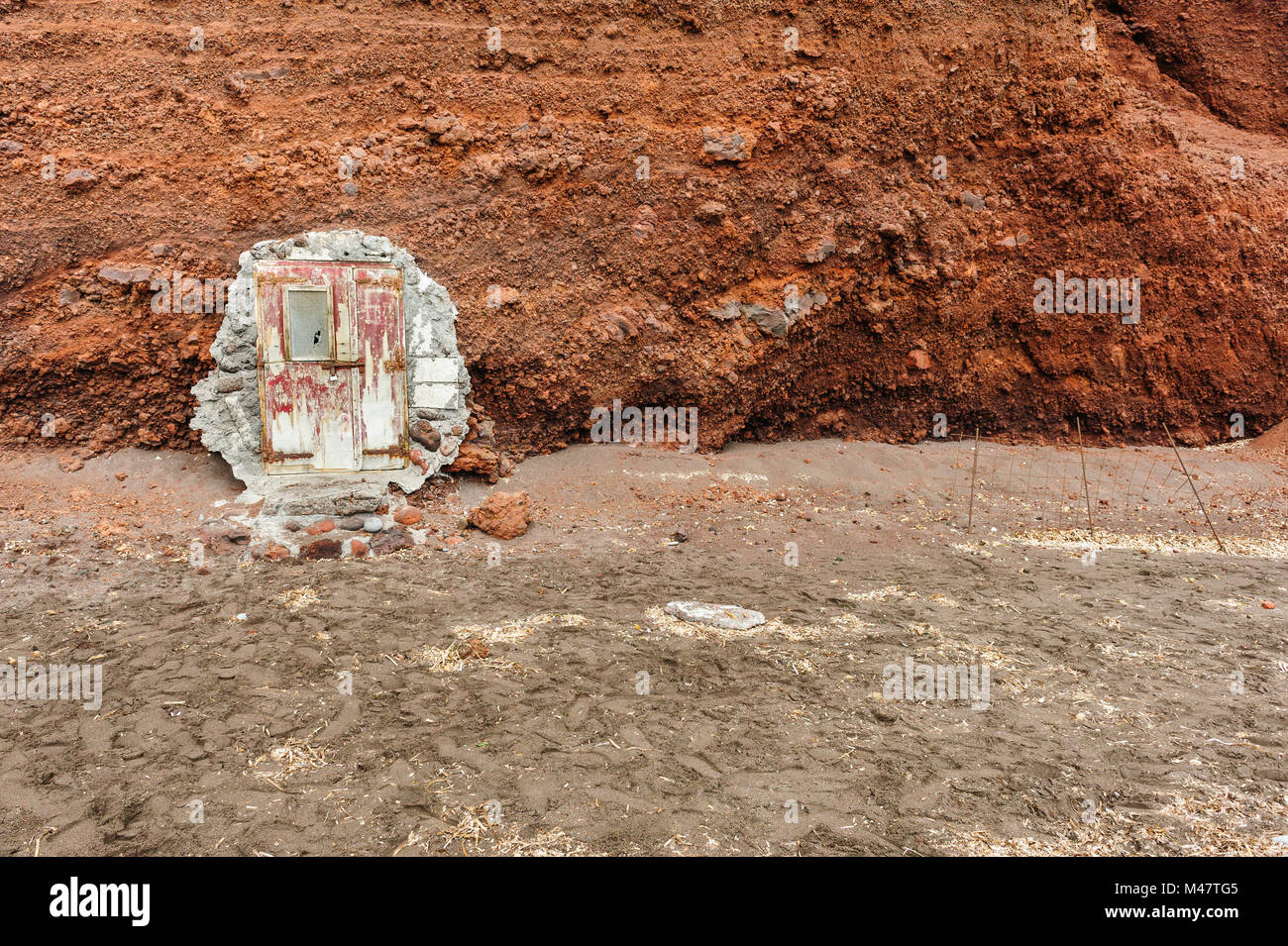 Porte bizarre Banque de photographies et d’images à haute résolution ...