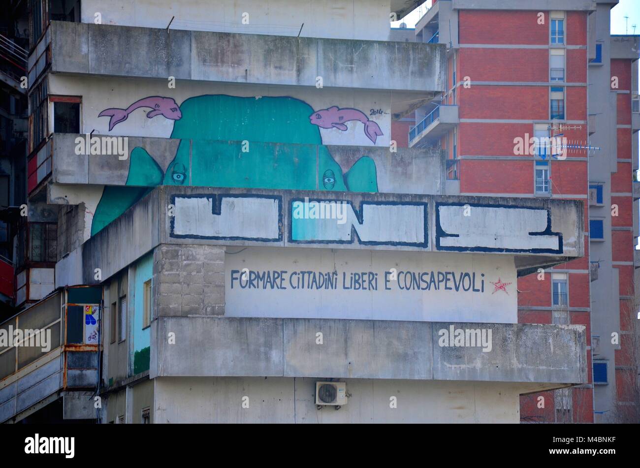 Scampia architecture Banque de photographies et d’images à haute ...