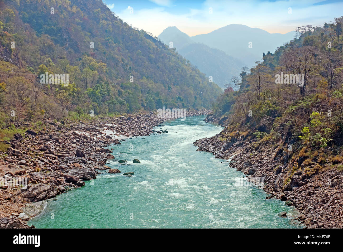 Holy river ganges Banque de photographies et d’images à haute ...