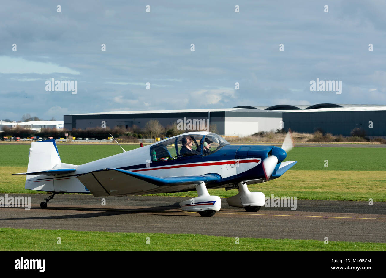 Jodel DR1050 à Wellesbourne Airfield, Warwickshire, UK (G-ARXT Photo ...