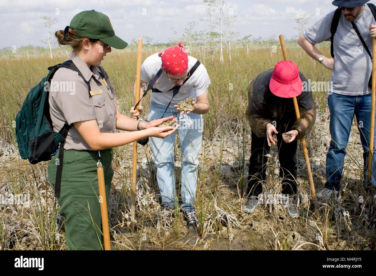 Everglades national park ranger Banque de photographies et d’images à ...