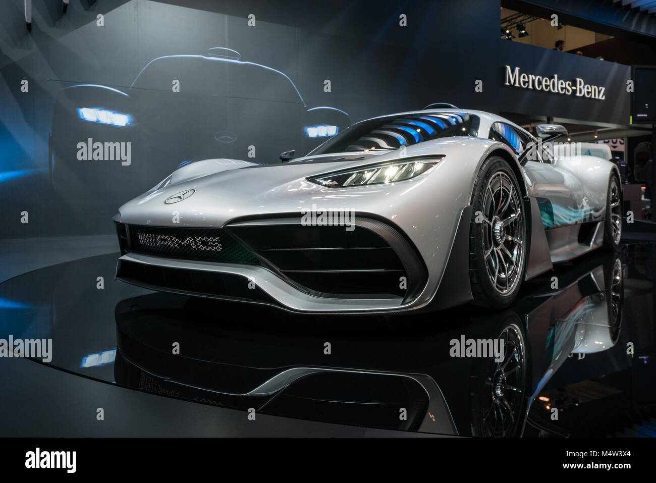 Mercedes hyper car Banque de photographies et d’images à haute ...