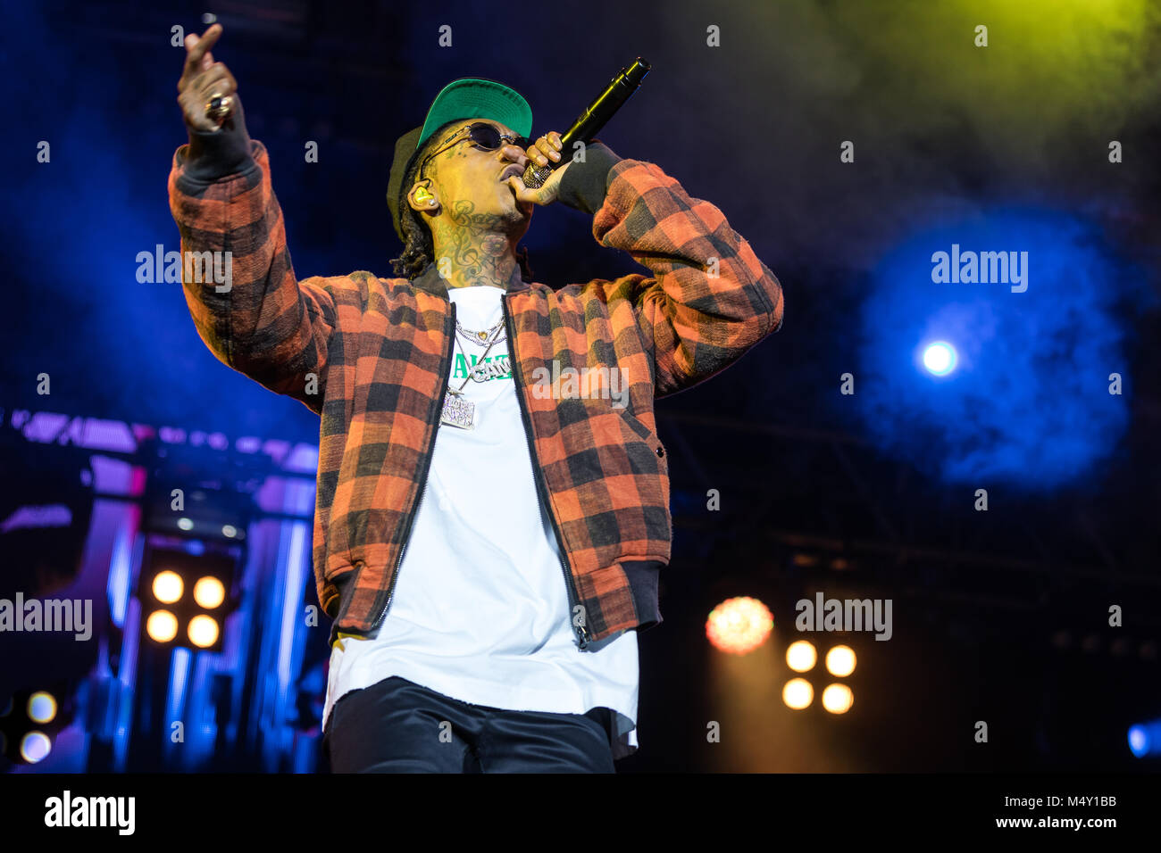 Wiz air Banque de photographies et d’images à haute résolution - Alamy