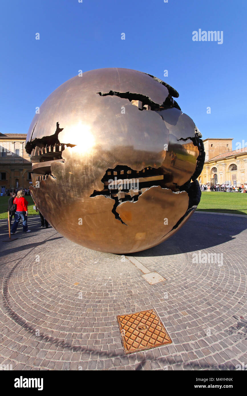 Modern metal sphere Banque de photographies et d’images à haute ...