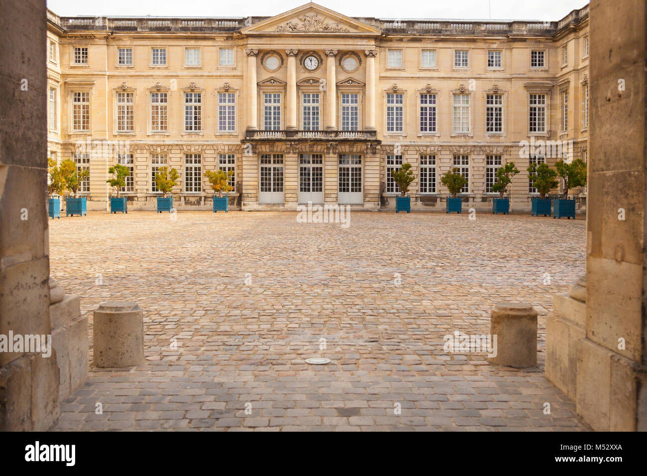 Chateau de compiegne Banque de photographies et d’images à haute ...