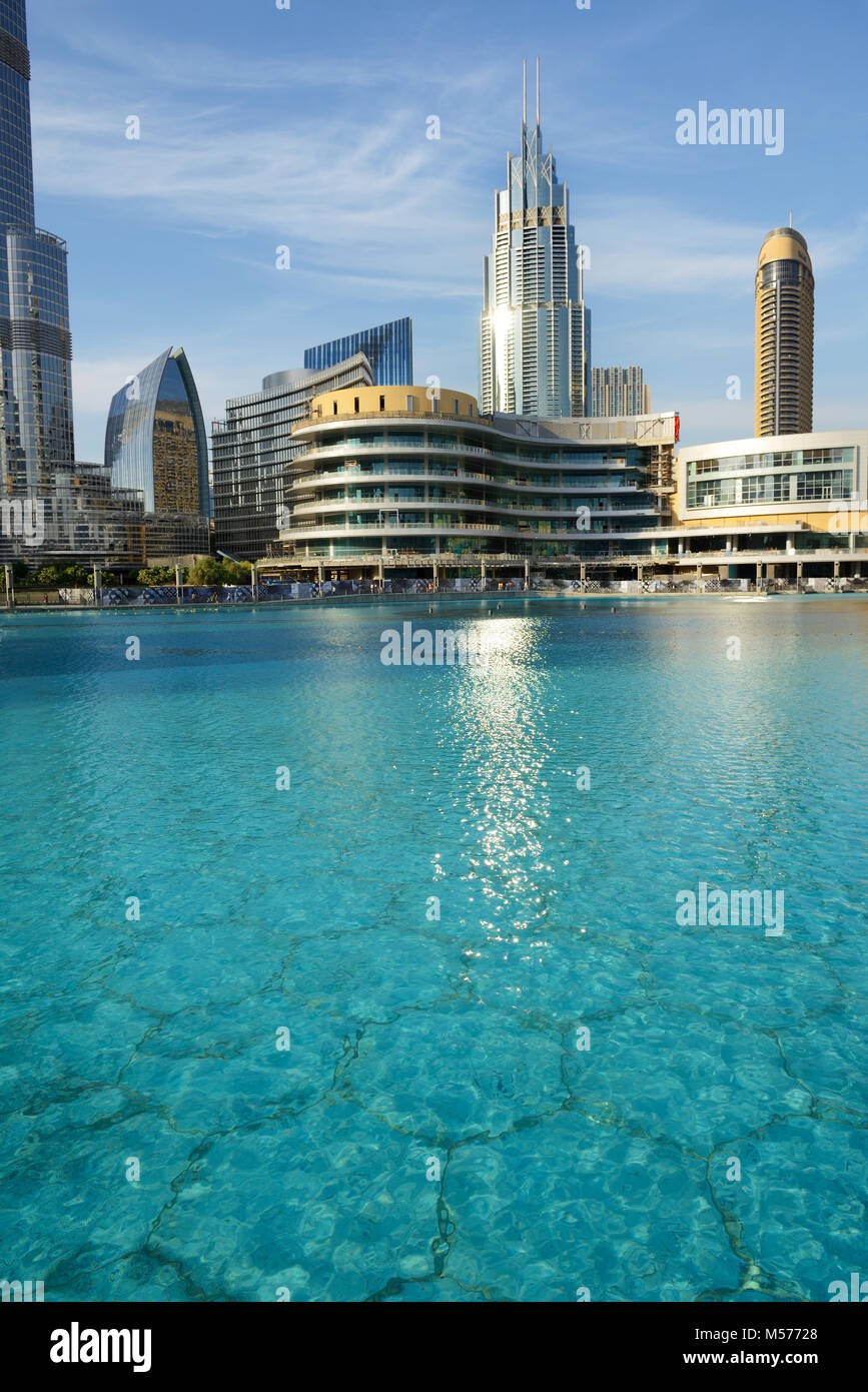 Burj khalifa complex Banque de photographies et d’images à haute ...