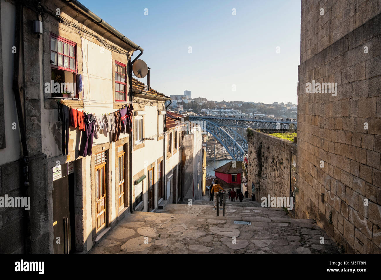 Pont De Dona Maria Banque d'image et photos - Alamy