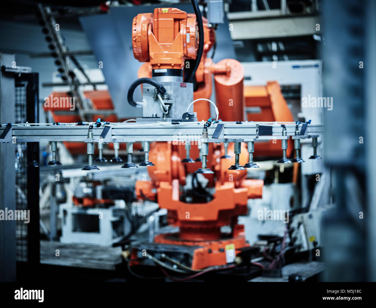 Bras robot industriel Banque de photographies et d’images à haute ...