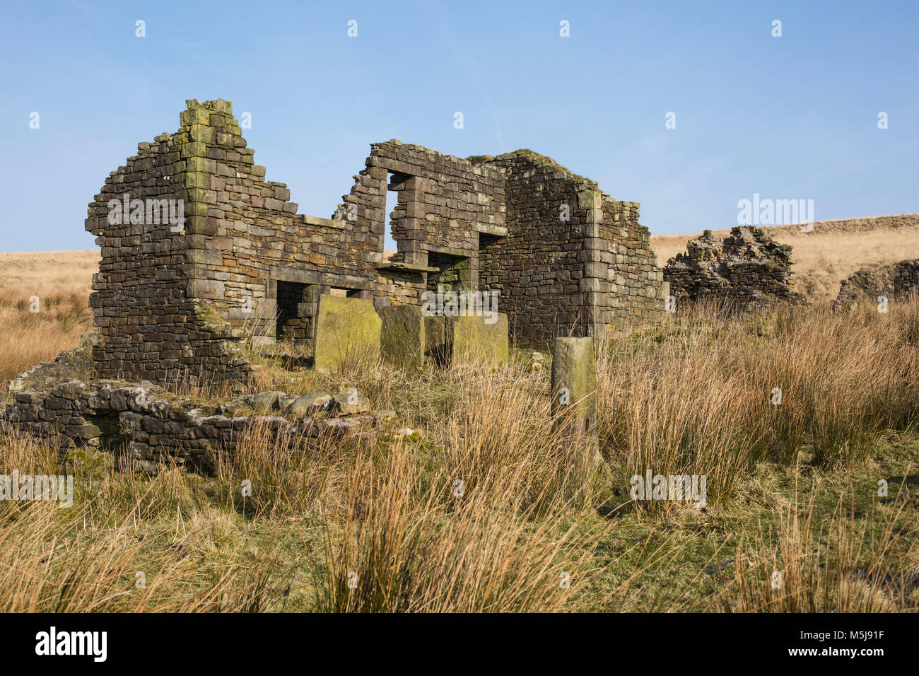 Ferme en ruine sur Longworth Moor, Turton Moor dans le West Pennine ...