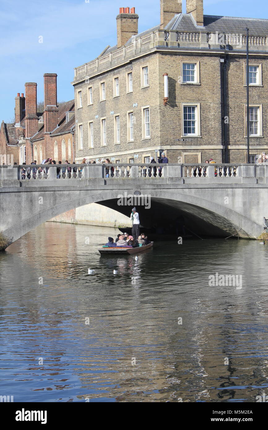 Busker cambridge Banque de photographies et d’images à haute résolution ...