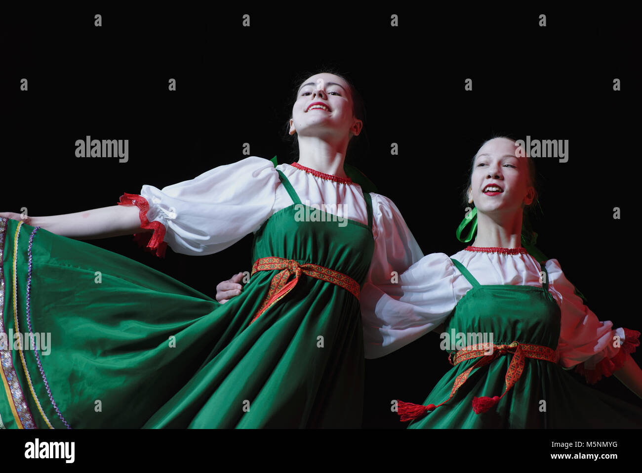 Russian folk dance Banque de photographies et d’images à haute ...