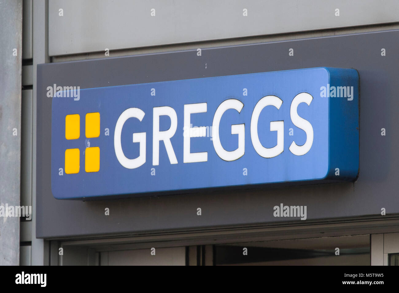 Greggs logo Banque de photographies et d’images à haute résolution - Alamy
