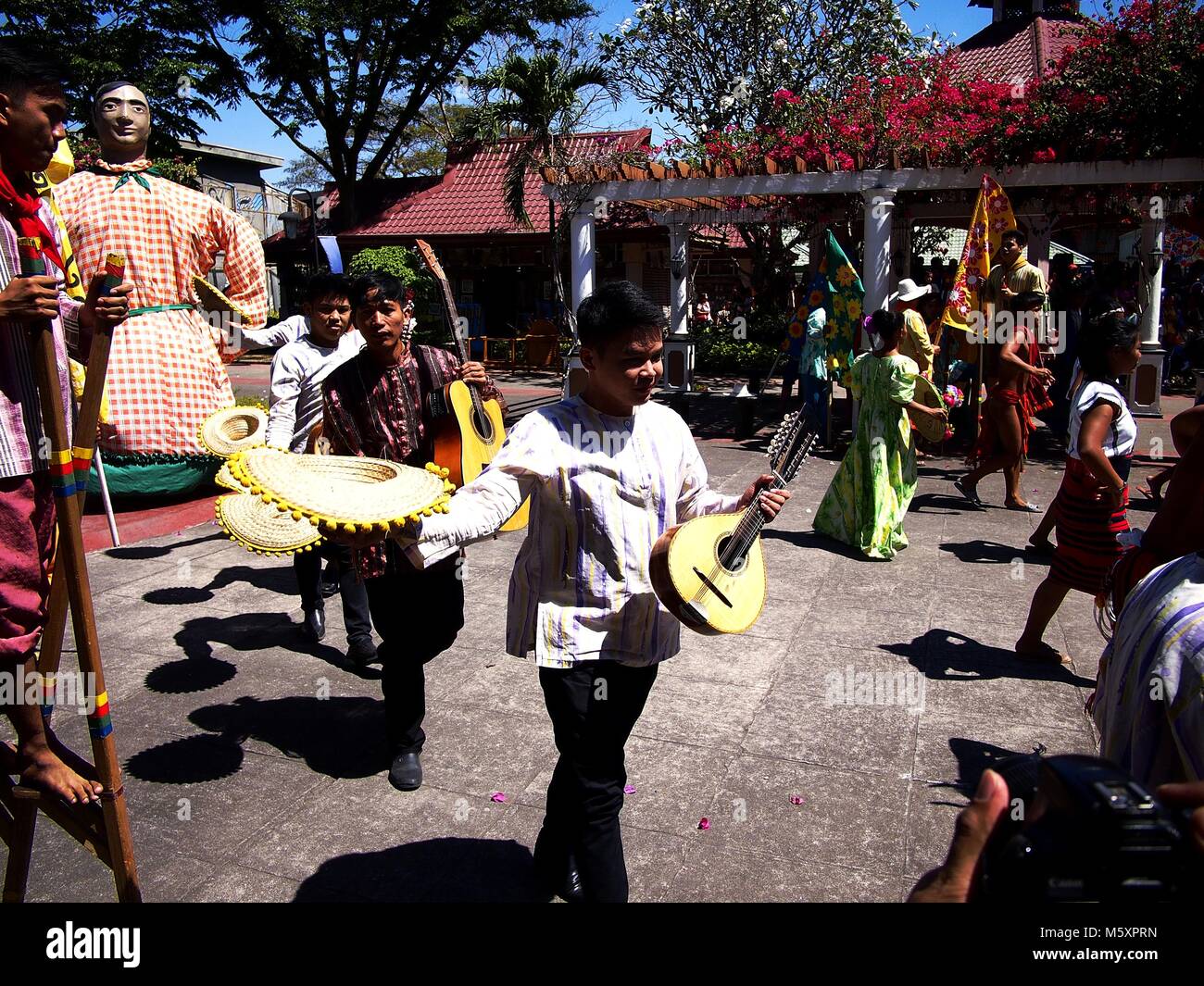 Nayong Pilipino Banque d'image et photos - Alamy
