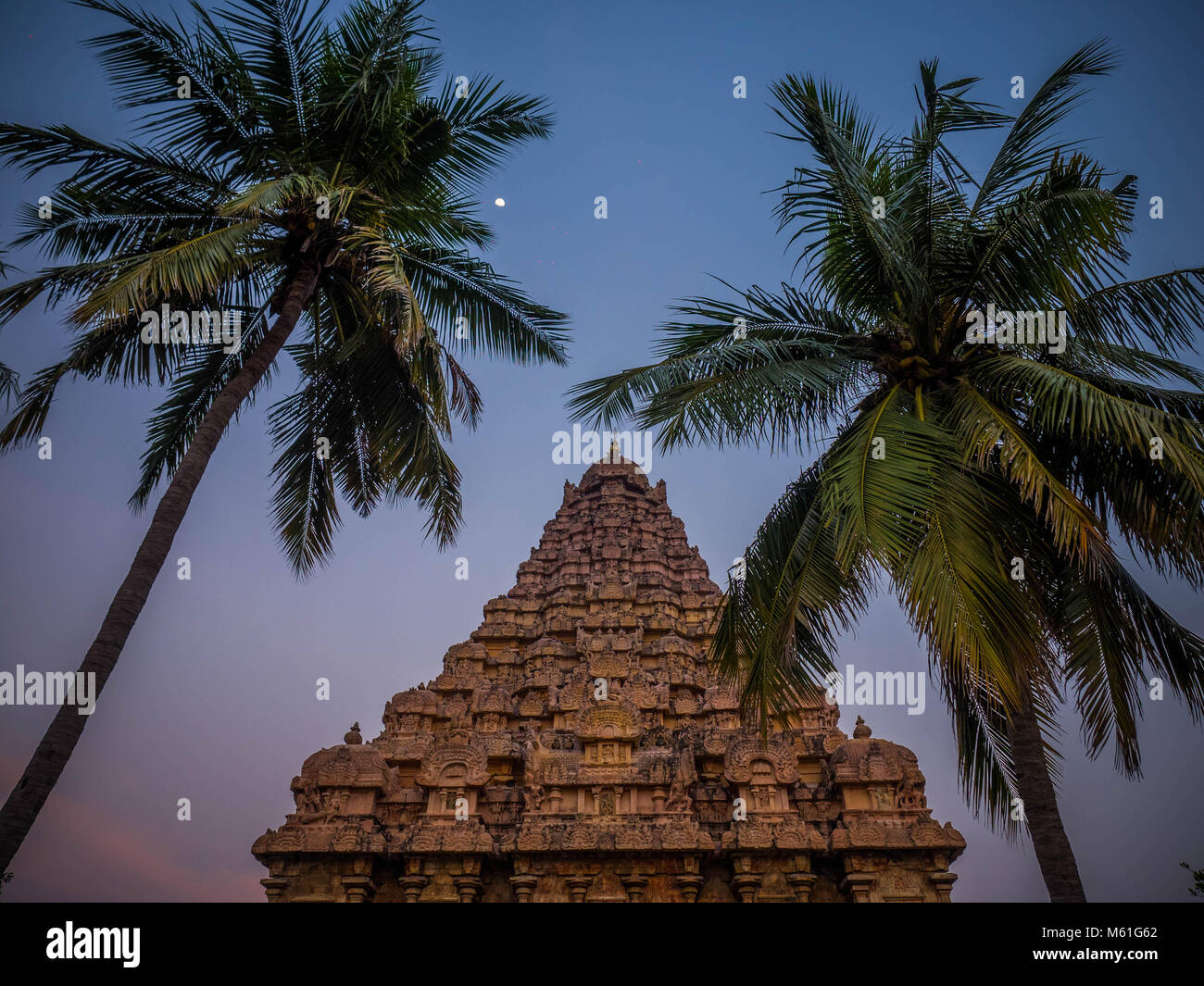 Les anciens temples de l'Inde construit par Rajendra Cholan fils du ...