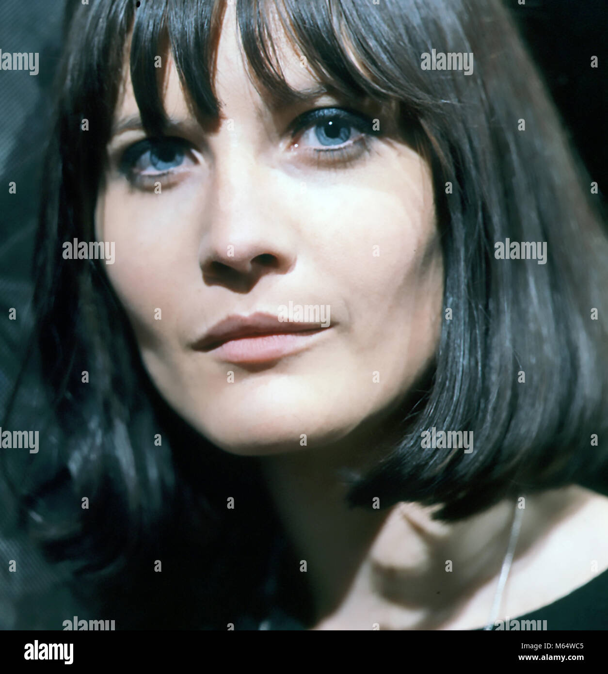Sandie shaw 1960's Banque de photographies et d’images à haute ...