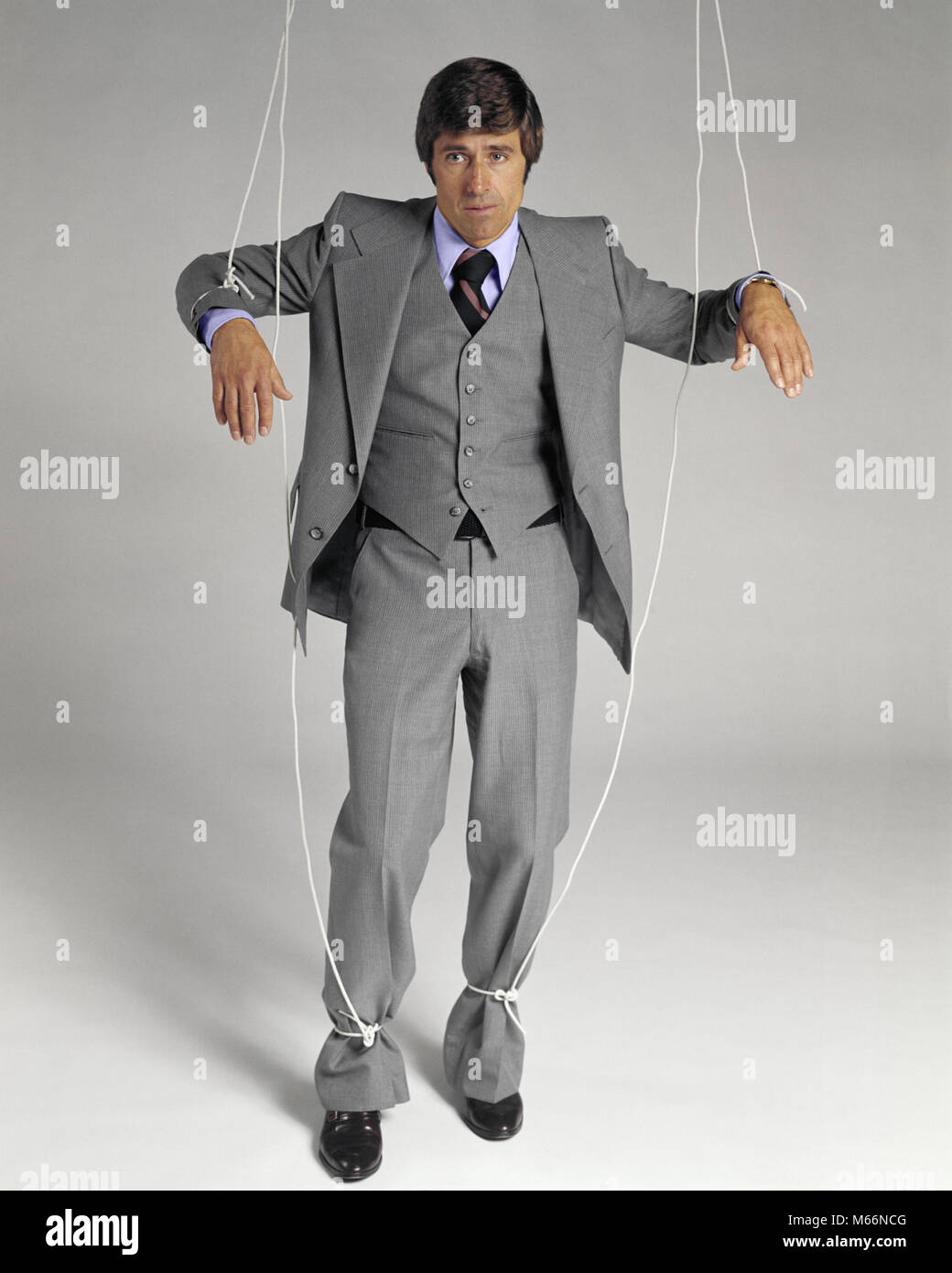 Person restrained studio Banque de photographies et d’images à haute ...