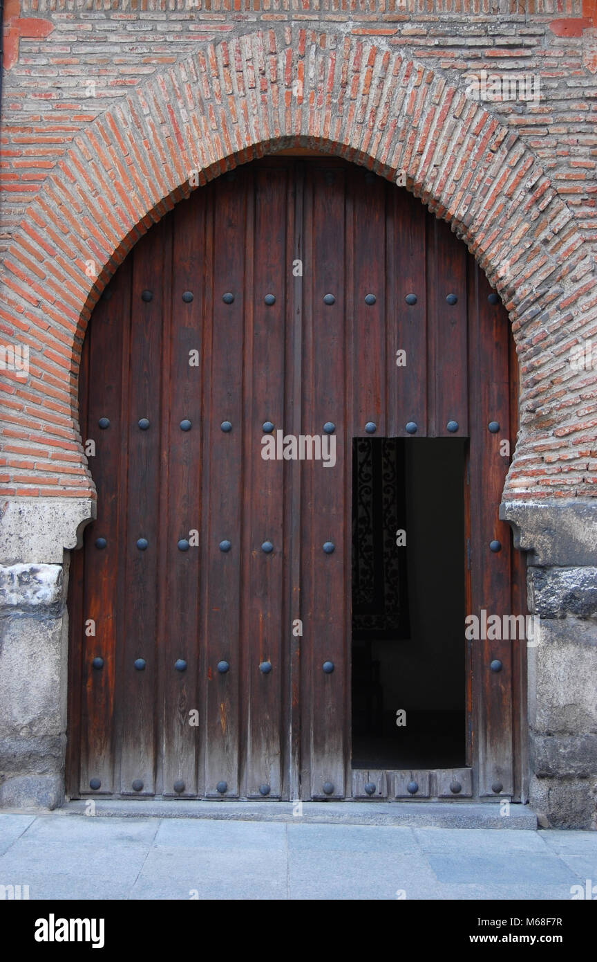 Arc en fer à cheval Banque de photographies et d’images à haute ...