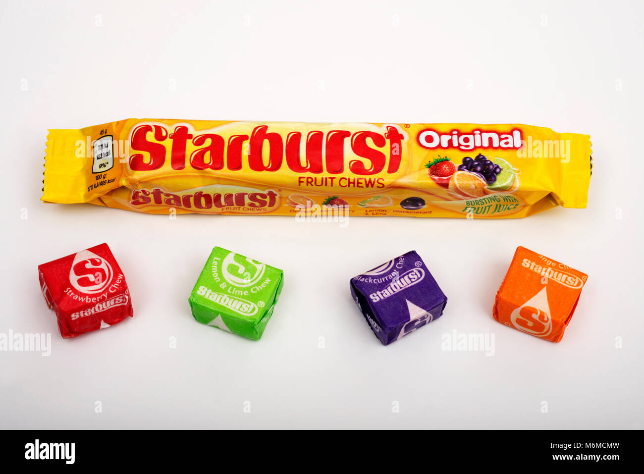 Fruit flavoured sweets Banque de photographies et d’images à haute ...