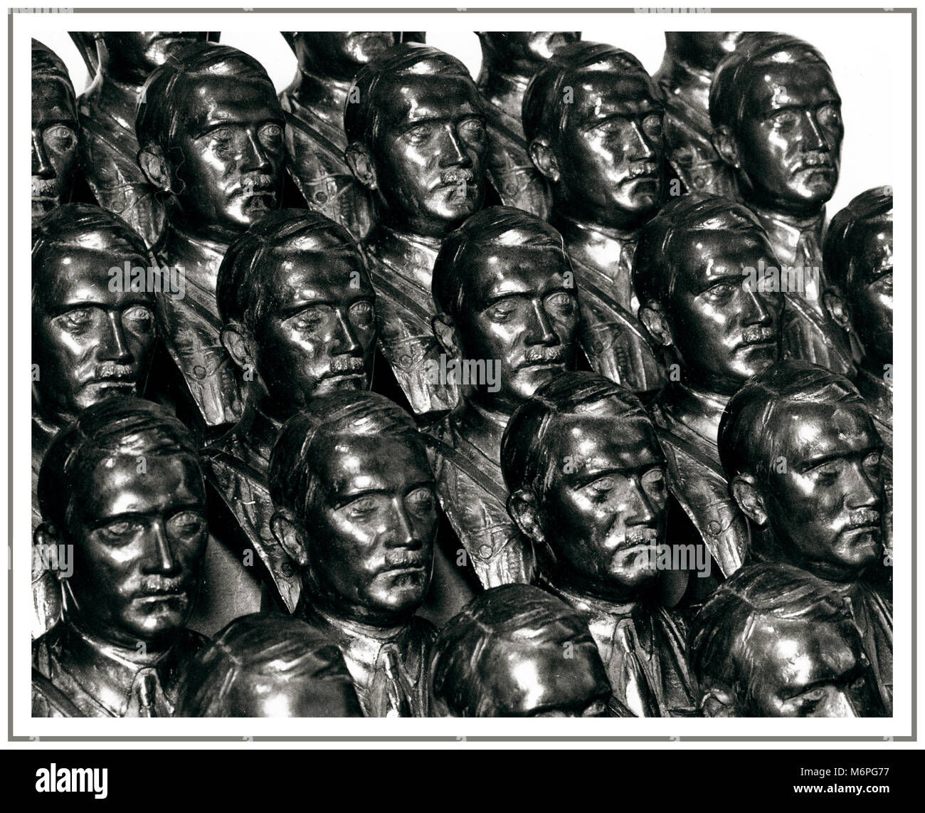 Hitler sculpture sculptures Banque de photographies et d’images à haute ...