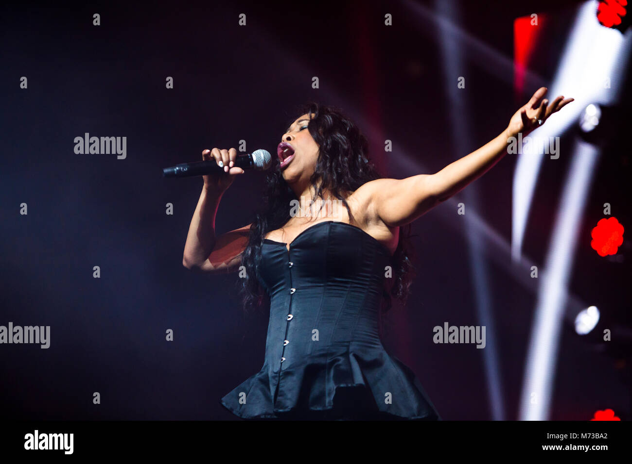 Penny ford Banque de photographies et d’images à haute résolution - Alamy