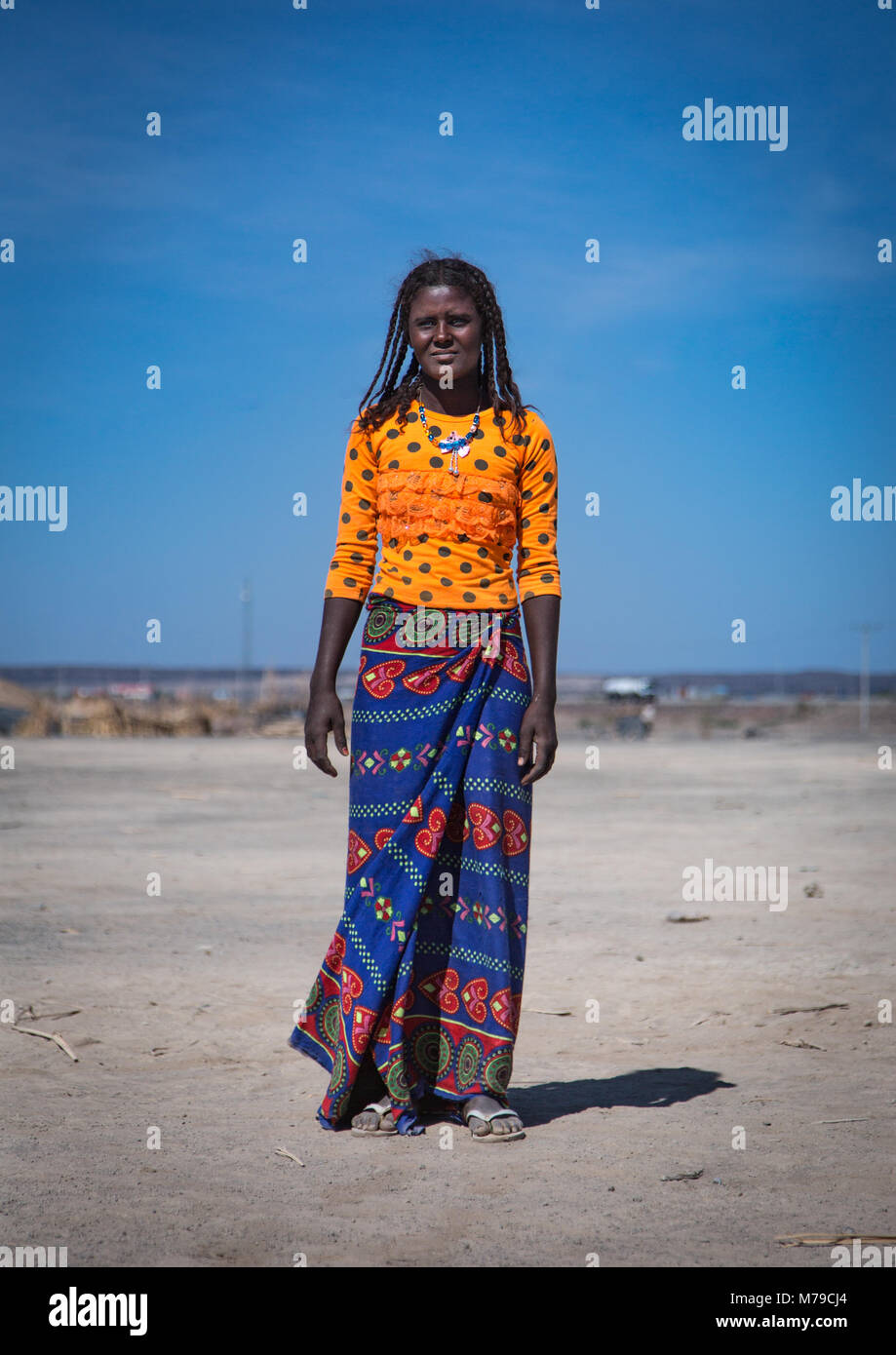 Afar tribe woman braided hair Banque de photographies et d’images à ...