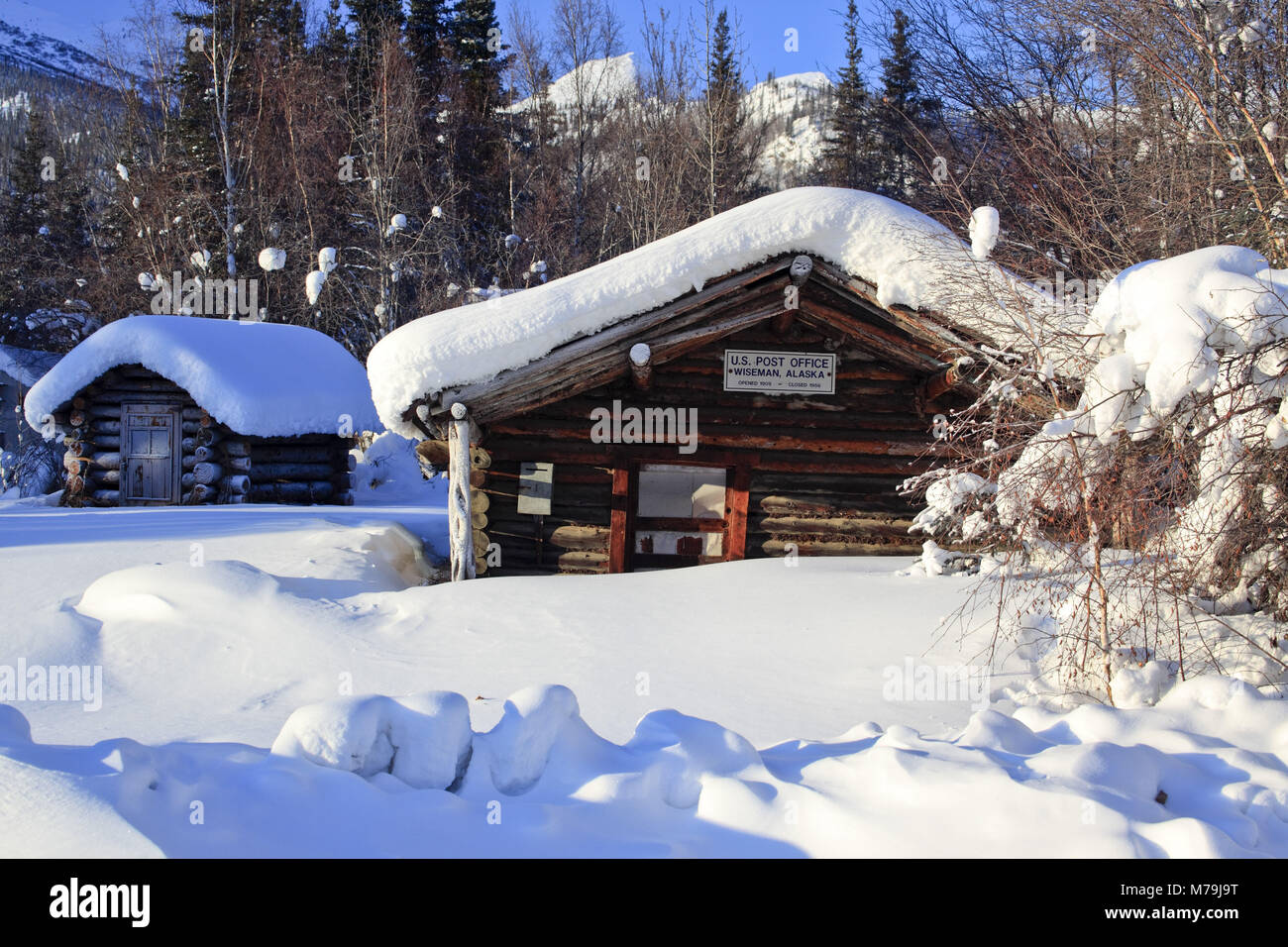 Trapper hut Banque de photographies et d’images à haute résolution - Alamy