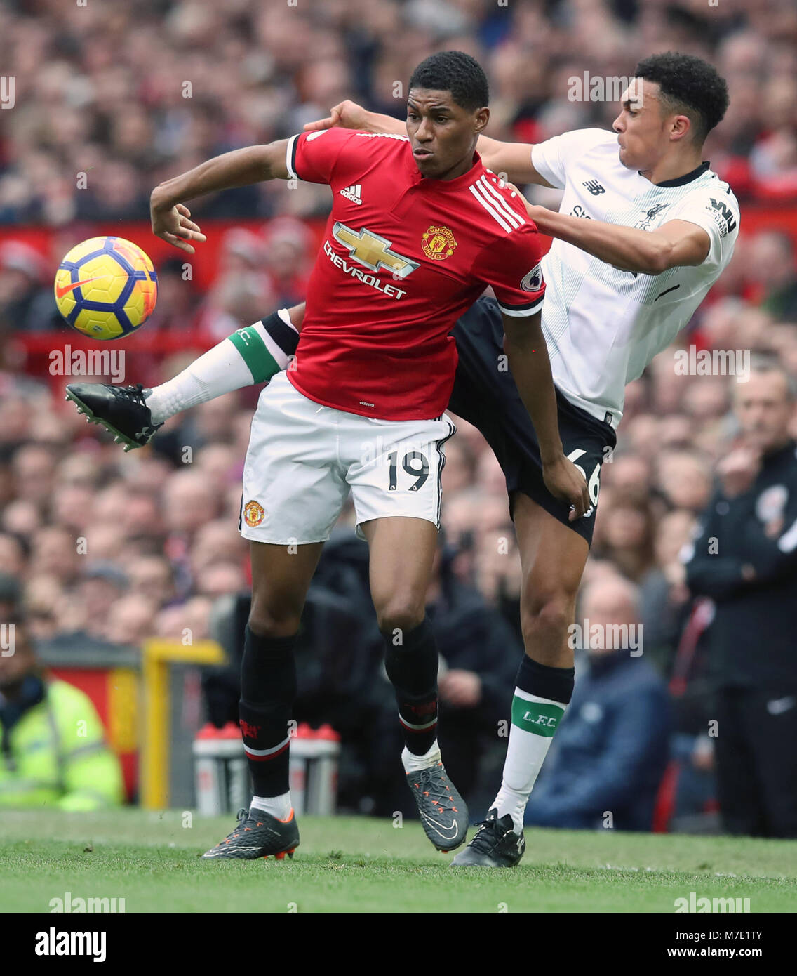 Marcus Rashford Manchester United (à gauche) et le Alexander-Arnold ...