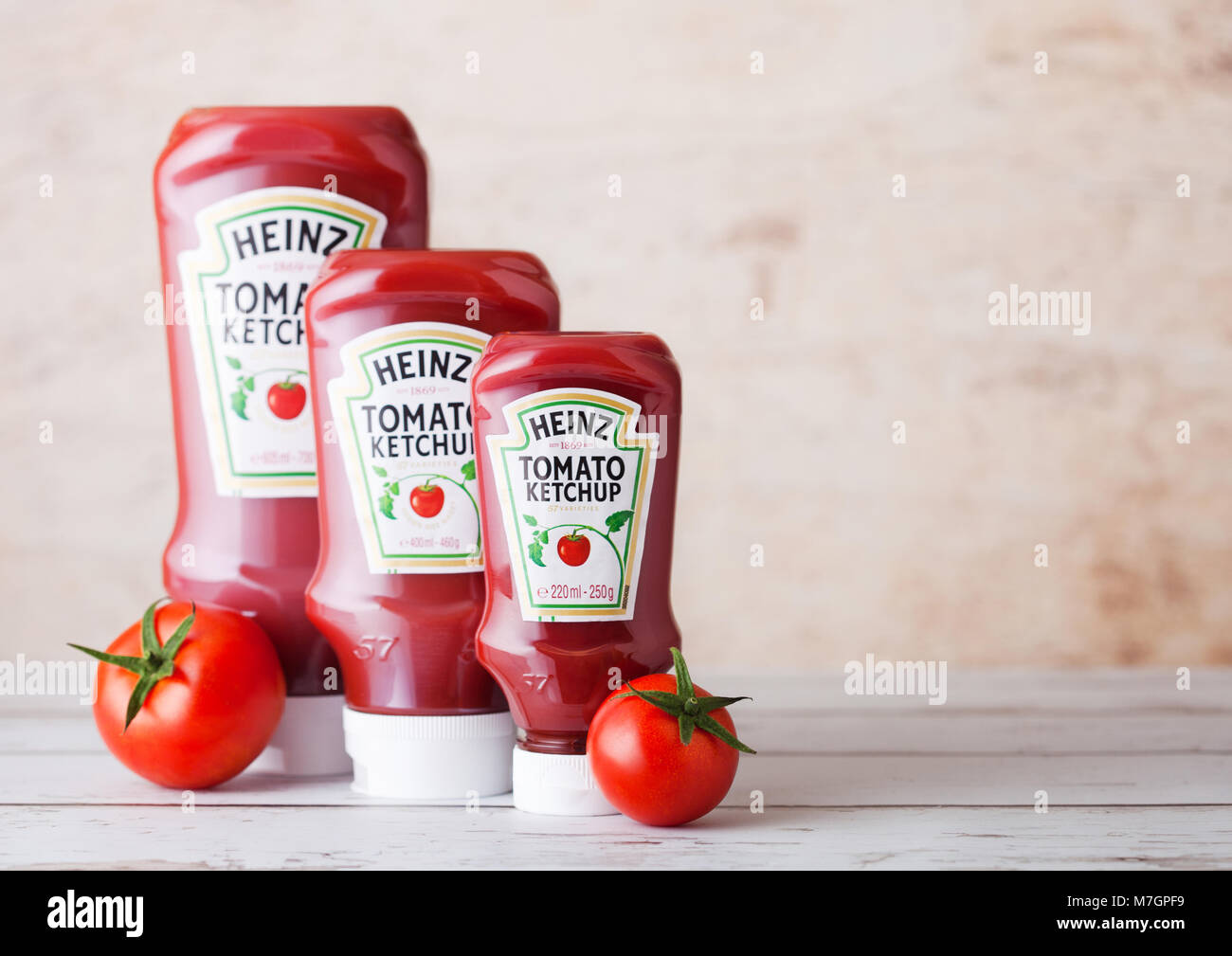 Heinz ketchup sauce tomato 57 varieties Banque de photographies et d ...