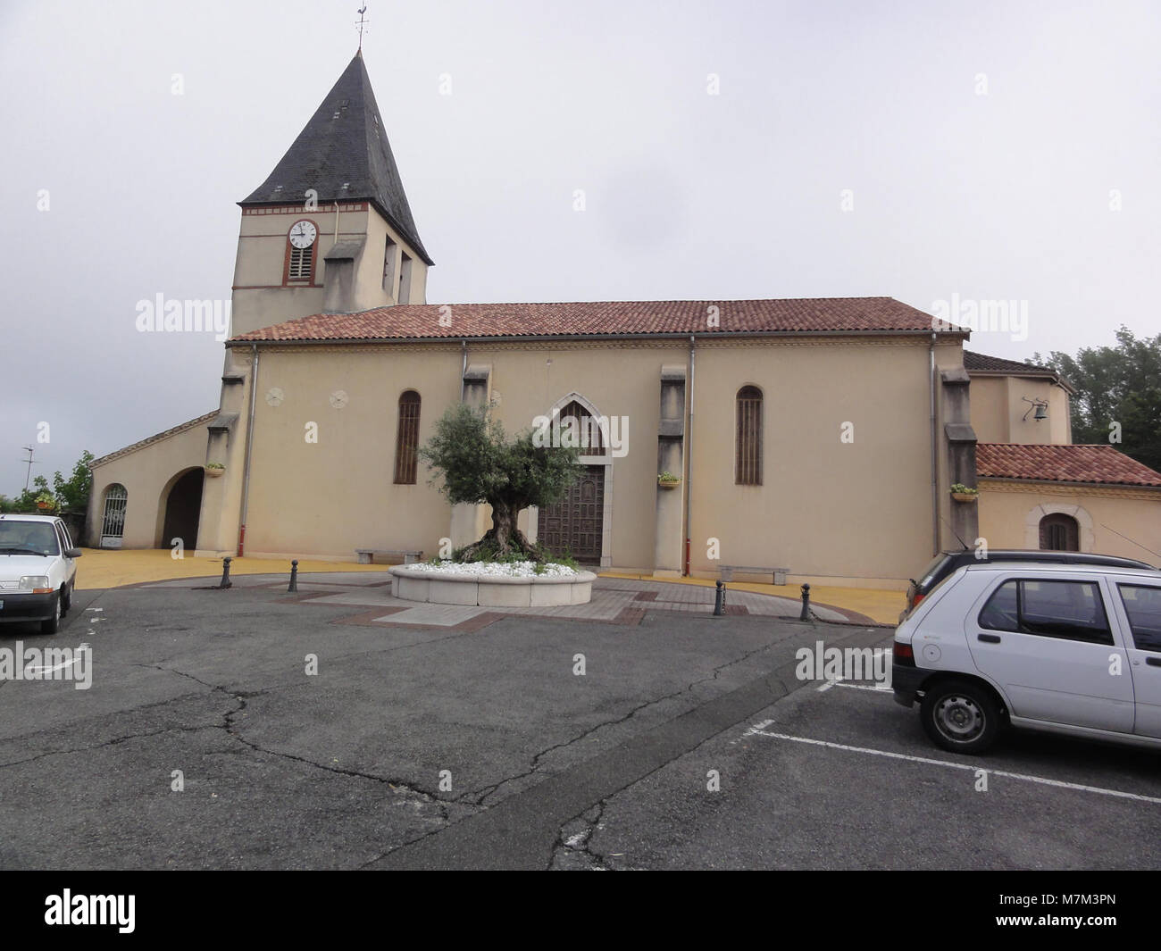Castets (Landes) Église Saint-Barthélémy Photo Stock - Alamy