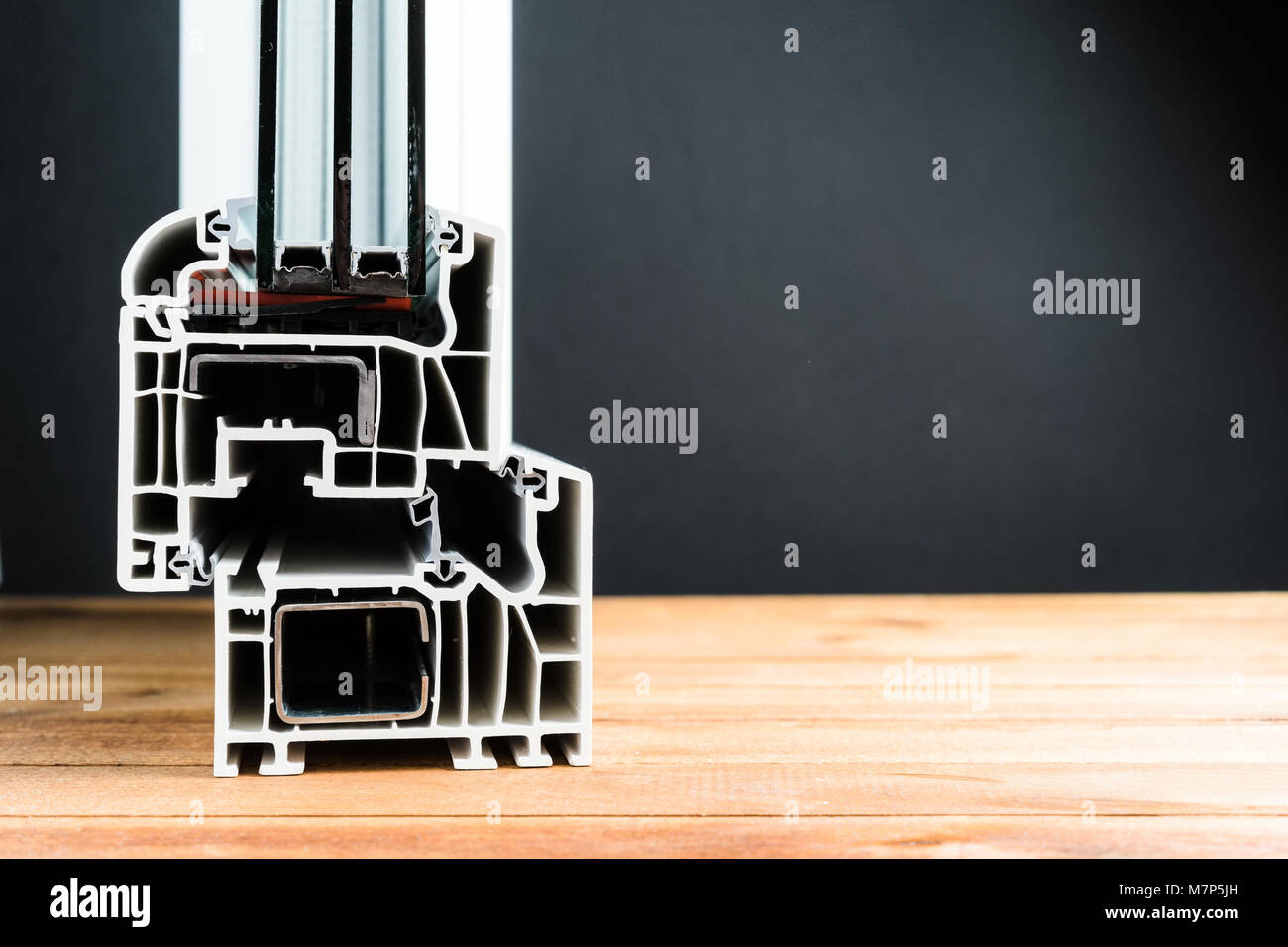 Aluminum profile Banque de photographies et d’images à haute résolution ...