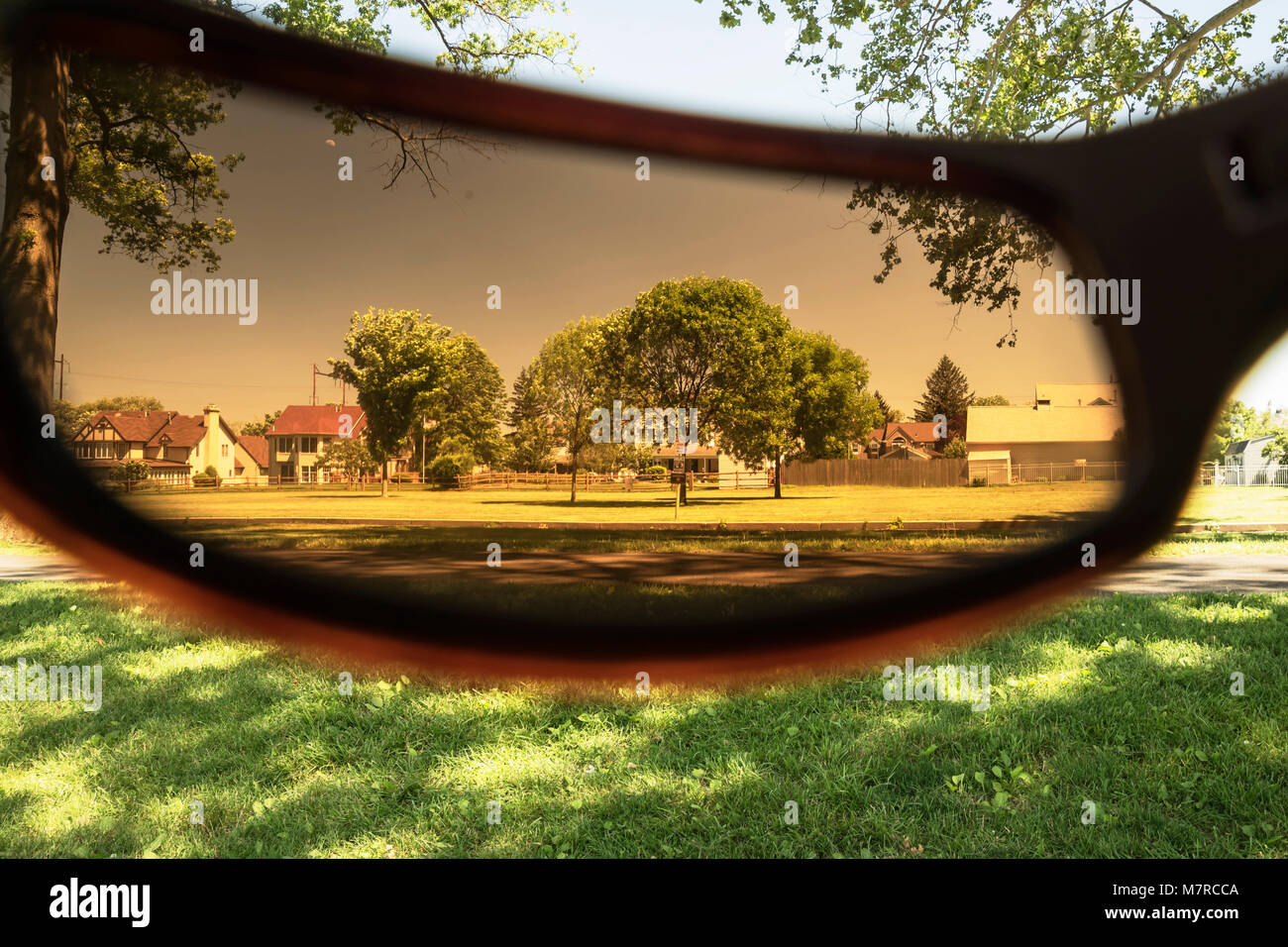 Paysage ensoleillé Banque de photographies et d’images à haute ...