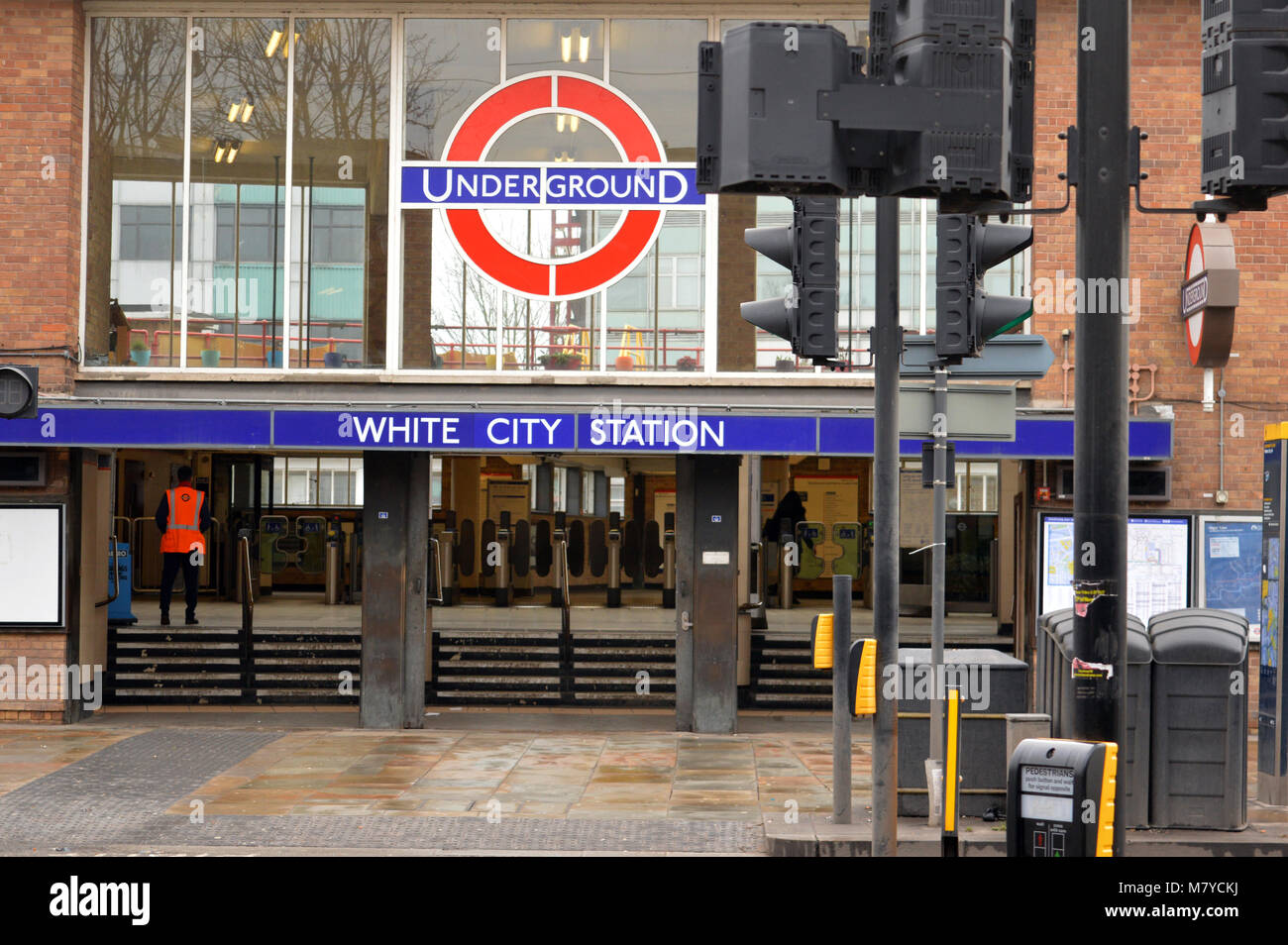 White city underground station Banque de photographies et d’images à ...